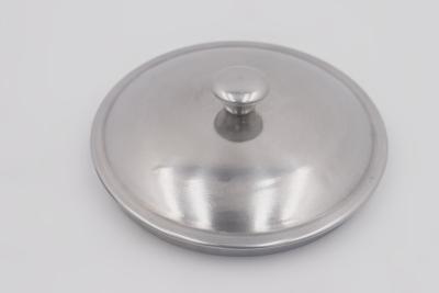 Cina 4pcs 10-13cm High quality stainless steel cup chrome soup cup with handle and lid in vendita