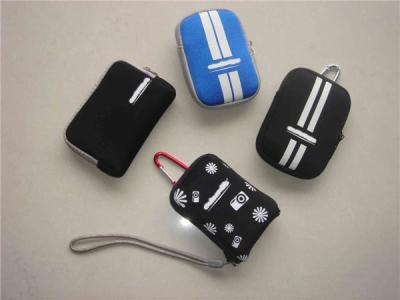 China De zak van de neopreencamera met carabiner, de zak van de neopreencamera met de kleurendruk van de hitteoverdracht, Te koop