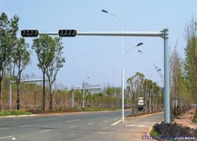 China 8.55m Traffic Light Pole Single Arm Signal Road Light Pole With Flange Connected for sale