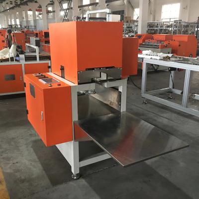 Cina Macchina per la fabbricazione di filtri per purificatori elettrici da 1000 mm in vendita