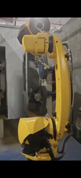 Quality Industrial Fully Automated Robot Grinding Machine 220V Voltage for sale