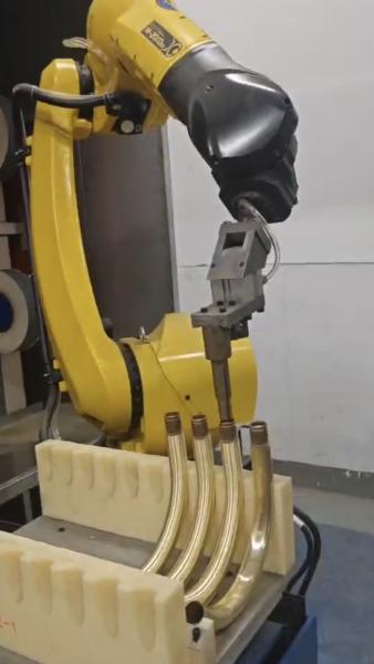 Quality Four Station Robot Grinder Over 70% Yield for Copper Alloy Bathroom Faucet Sanding for sale