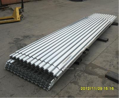 China Custom 825mm Waved Galvanized Steel Plate For Roof / Wall Decoration for sale
