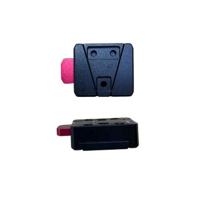 China Quick release battery mounting plate designed specifically for photography and video equipment for sale