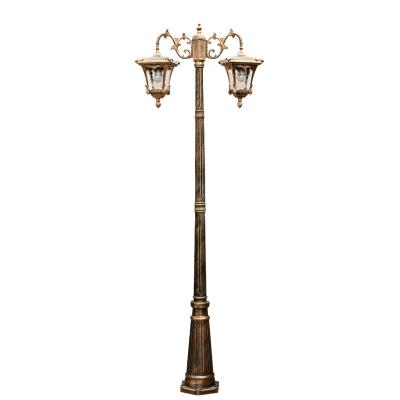 China High quality aluminum vintage antique standing solar powered garden lamp outdoor LED solar garden pole light for sale