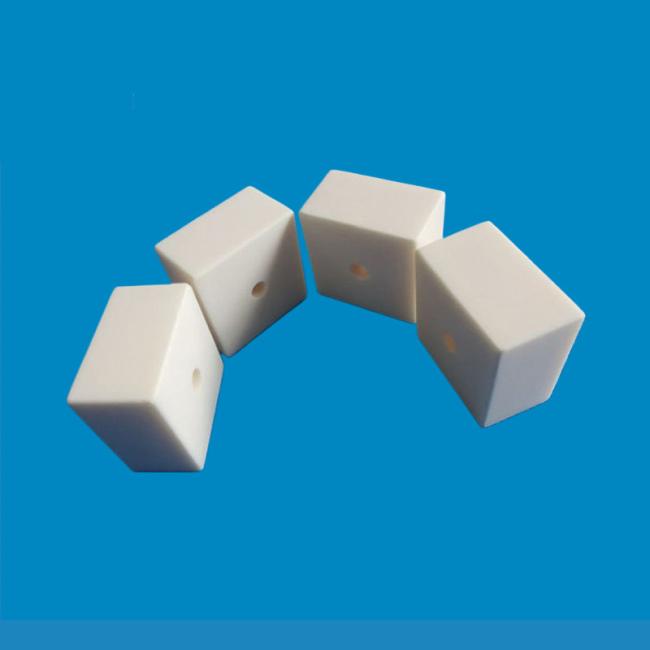 Various shapes of 99% alumina ceramic components