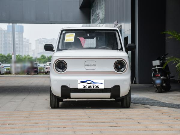 Quality Geely Panda Mini EV Car 4 Seats with Double Wish Bone Rear Suspension 200Km for sale