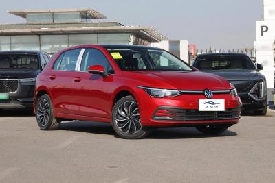 China Volkswagen Golf Compact Sedan Gebruikte benzine auto benzine voertuig met carrosserie structuur Te koop