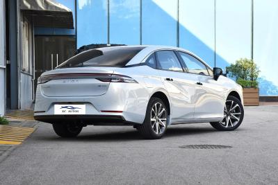Cina Sedie in pelle Auto usata Veicolo elettrico con freni a tamburo posteriore in vendita
