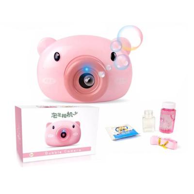 China China wholesale plastic toy bubble machine for kids baloncuk makinesi bubble machine light music camera pig bubble camera factory