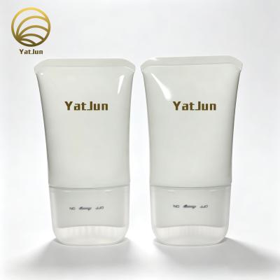 China 100ml 150ml PE Squeeze Tube Scalp Hair Comb Applicator Bottle for Hair Growth Serum Scalp Massage Treatment Packaging for sale