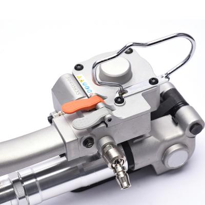 China PET PP Plastic Belt Pneumatic Strapping Tool Friction Welding Baler 3500N Tightener for sale