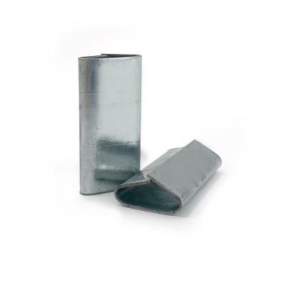Cina Hot Dip Galvanized Metal Steel Strapping Seals 19mm Wide Iron Sheet Packaging in vendita