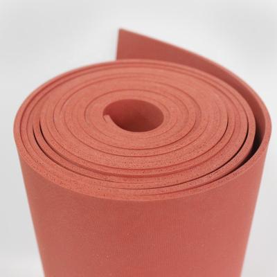 China Close Cell Silicone Sponge Rubber Sheet Impression Fabric Surface 0.5 - 1.0g/Cm3 Density for sale