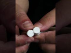 シリコンスポンジコード 0.5-0.8g/cm3 密度と -60°C 220°C 作業温度