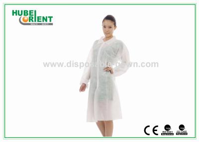 China Disposable Protective Nonwoven Lab Coat With Snap Closure for sale