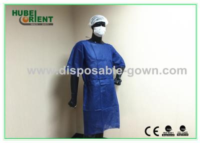 Cina Abiti isolanti monouso a manica corta/abito da paziente monouso blu scuro in vendita