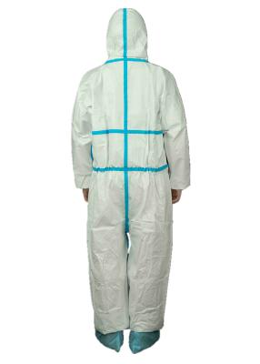 Cina Nastro blu eliminabile del mp Chemical Coverall With dell'ospedale EN14126 Type4/5/6 in vendita