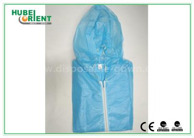 Cina PP Medical Mens Coverall Isolato / Custom Chemical Coverall Suit Eco-friendly in vendita