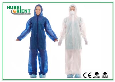 Cina 45 grammi di polipropilene non tessuto, coperture chimiche monouso con cappuccio in vendita
