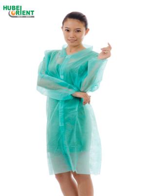 Cina ISO9001 Abiti da laboratorio non tessuti per uso medico monouso da 30 g/m2 per l'ospedale in vendita