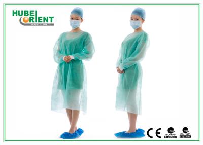 China ISO13485 Non-Sterile Medical Disposable PP+PE Isolation Gown With Customized Weight for sale