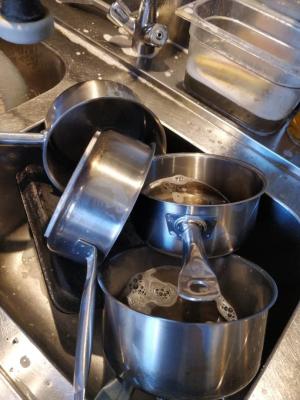 Cina L'acciaio inossidabile della cucina heated inzuppa il carro armato 258L 2KW per la pulizia/che sgrassa in vendita