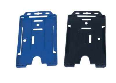 中国 肖像画 PP プラスチック ID カード、信用の Lx の帯出登録者または会議の名前入りの記章のホールダー 30204 販売のため