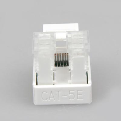China Jaque modular trapezoide fêmea dos ethernet cat5e do RJ45 UTP à venda