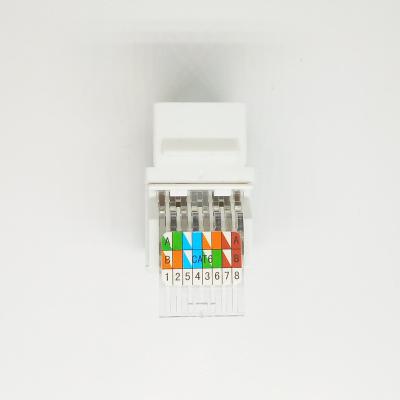 Cina RJ45 CAT5E CAT6 Toolless UTP Jack Female Modular Connector trapezoidale in vendita