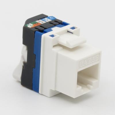 中国 180度のイーサネット台形ジャックCAT5e Toolless UTP目に見える錆の酸化無し 販売のため