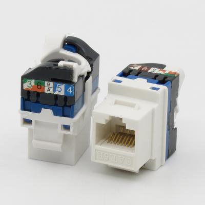 中国 180度のイーサネット台形ジャックCAT5e Toolless UTP目に見える錆の酸化無し 販売のため