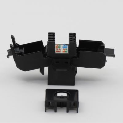 中国 黒いUTP猫5e Rj45は180度Toollessジャックを挿入する 販売のため