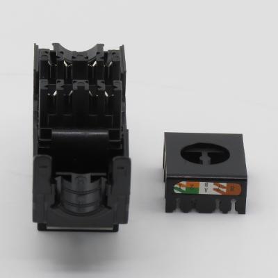 中国 黒いUTP猫5e Rj45は180度Toollessジャックを挿入する 販売のため