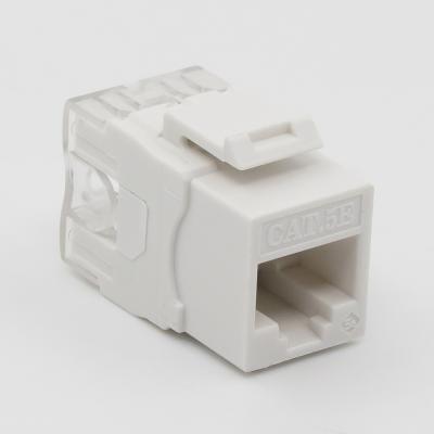 中国 5e Rj45が180度8P8Cを挿入する700v UTP猫は台形ジャックを保護した 販売のため