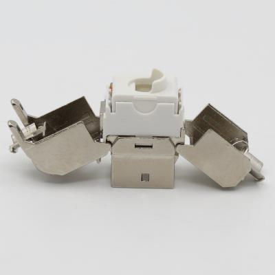Cina RJ45 STP Cat6 Jack Coupler trapezoidale, cavo di Ethernet 8p8c Jack trapezoidale in vendita