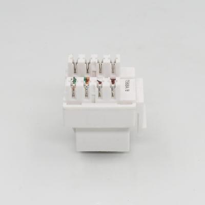 Cina Connettore trapezoidale bianco di grado Rj45 di Cat5E Jack 8p8c 90 in vendita