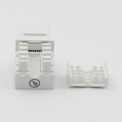中国 90程度UL Cat5eのイーサネット壁のジャック8p8c Rj45のソケット 販売のため