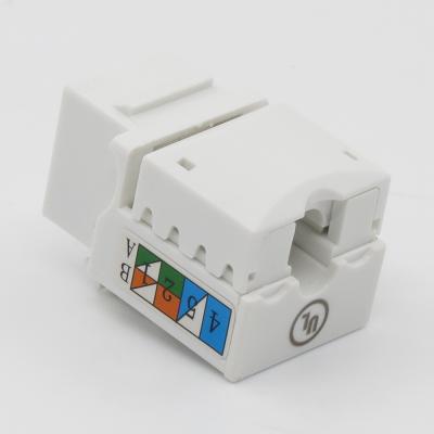 中国 90程度UL Cat5eのイーサネット壁のジャック8p8c Rj45のソケット 販売のため