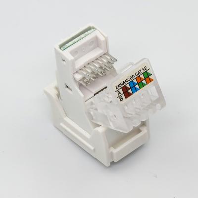 Cina Connettore trapezoidale di grado Rj45 di CAT5E 8p8c UTP Jack 90 in vendita