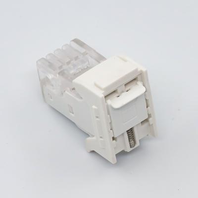 China Conector trapezoide do grau Rj45 de CAT5E 8p8c UTP Jack 90 à venda