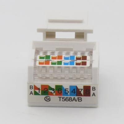 中国 Cat5e UTP Rj45 Toolless台形ジャックのABS 8p8cイーサネット 販売のため