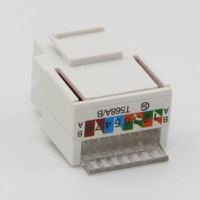 中国 Cat5e UTP Rj45 Toolless台形ジャックのABS 8p8cイーサネット 販売のため