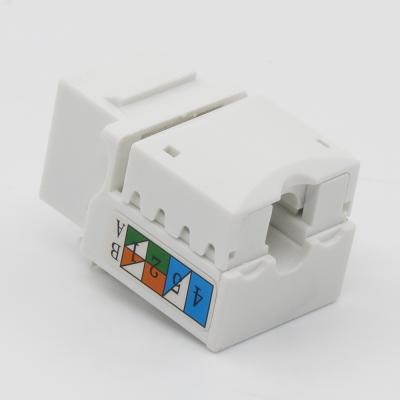 Cina Grado Jack trapezoidale TM-8009 di RJ45 UTP Cat5e 8P8C 90 in vendita