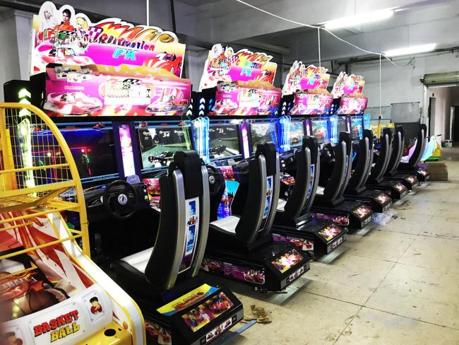 Players enjoying the racing game experience