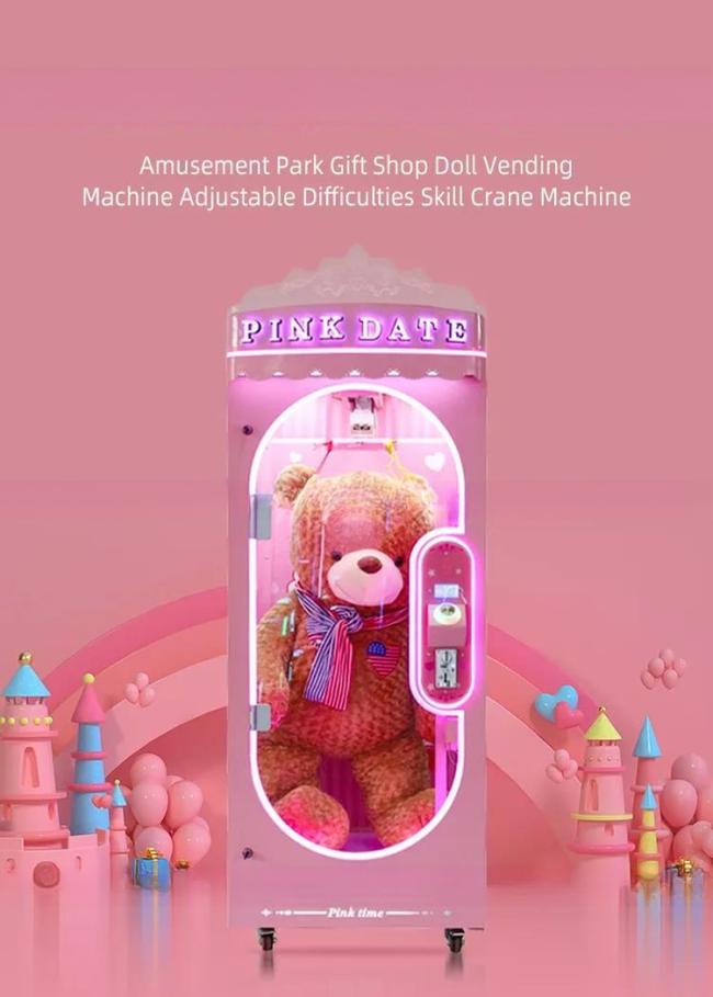 Dreamland Pink Date Scissors Game Machine front view