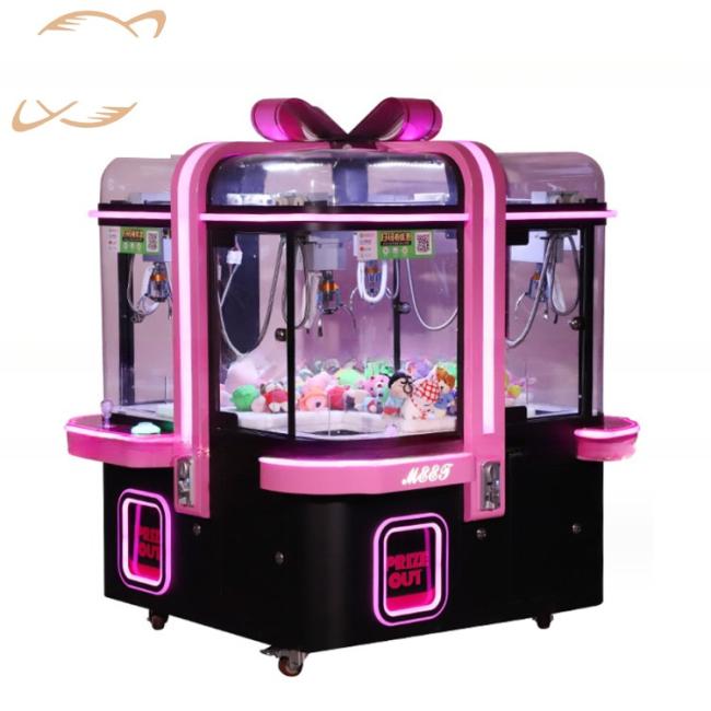 Dreamland arcade claw machine front view