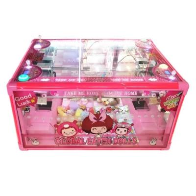 Cina Il colore premiato di rosa della macchina dell'artiglio del cubo di 4 giocatori con luce attraente 5 pollici graffia in vendita
