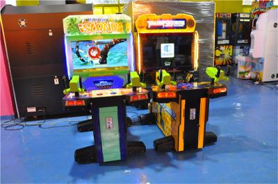Cina 2 bambini dei giocatori che sparano ad Arcade Machine Coin Operated With 32 pollici principali in vendita