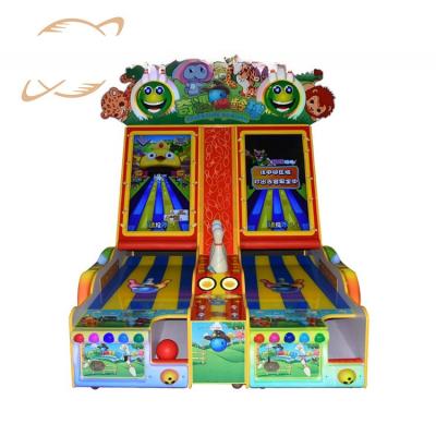 Cina 400W Bowling Arcade Game Machine Bowling Machine a monete con display LCD HD da 42" in vendita